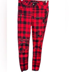 Hot Topic | Pants & Jumpsuits | Hot Topic Black Heart Red Plaid Super ...